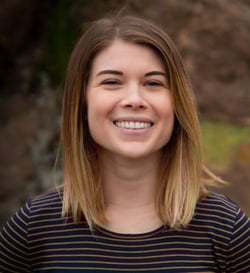 Linkable Content or Keyword-focused Content: Which is More Important to ...